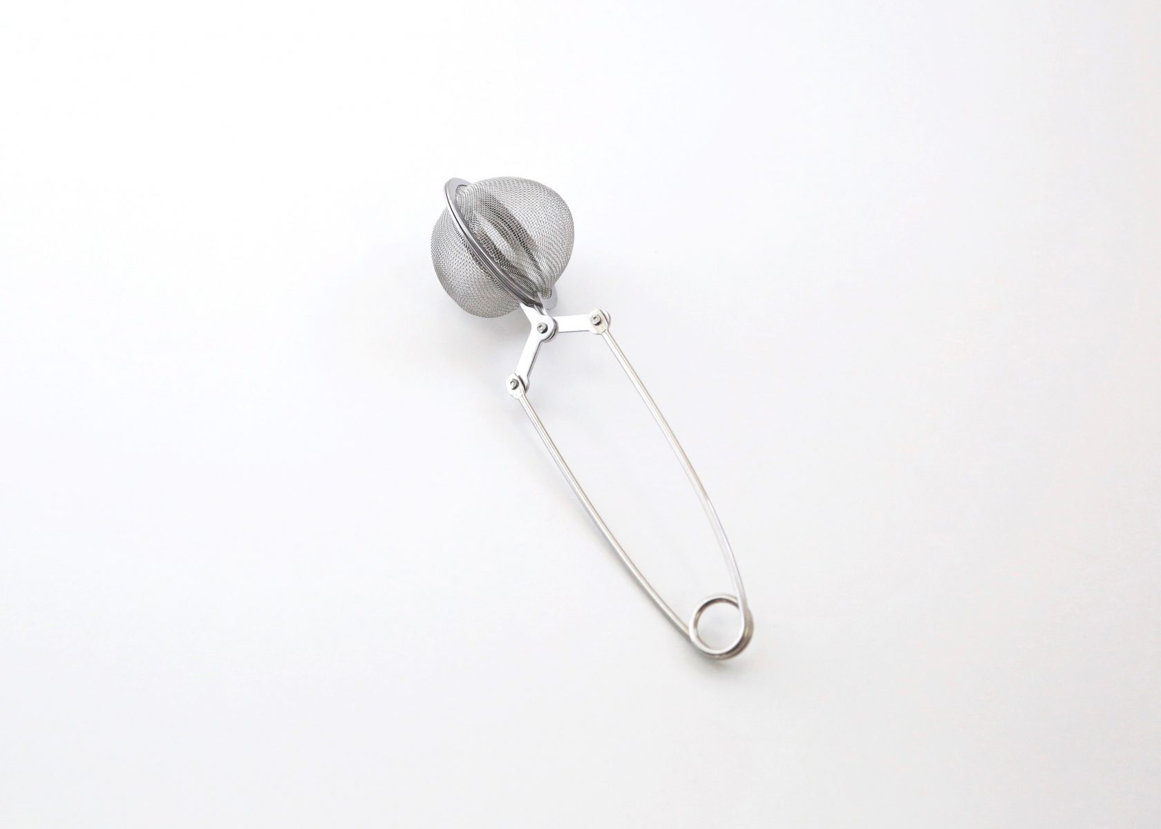 Stainless Steel Spring Jaw Infuser | Organics for Lily